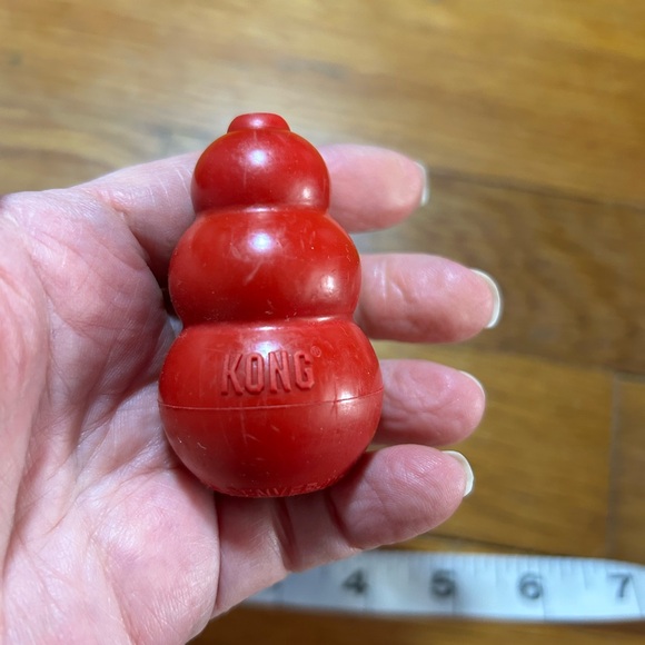 Kong | Dog | Bogo Kong Red Dog Toy With Durable Rubber And Hollow ...